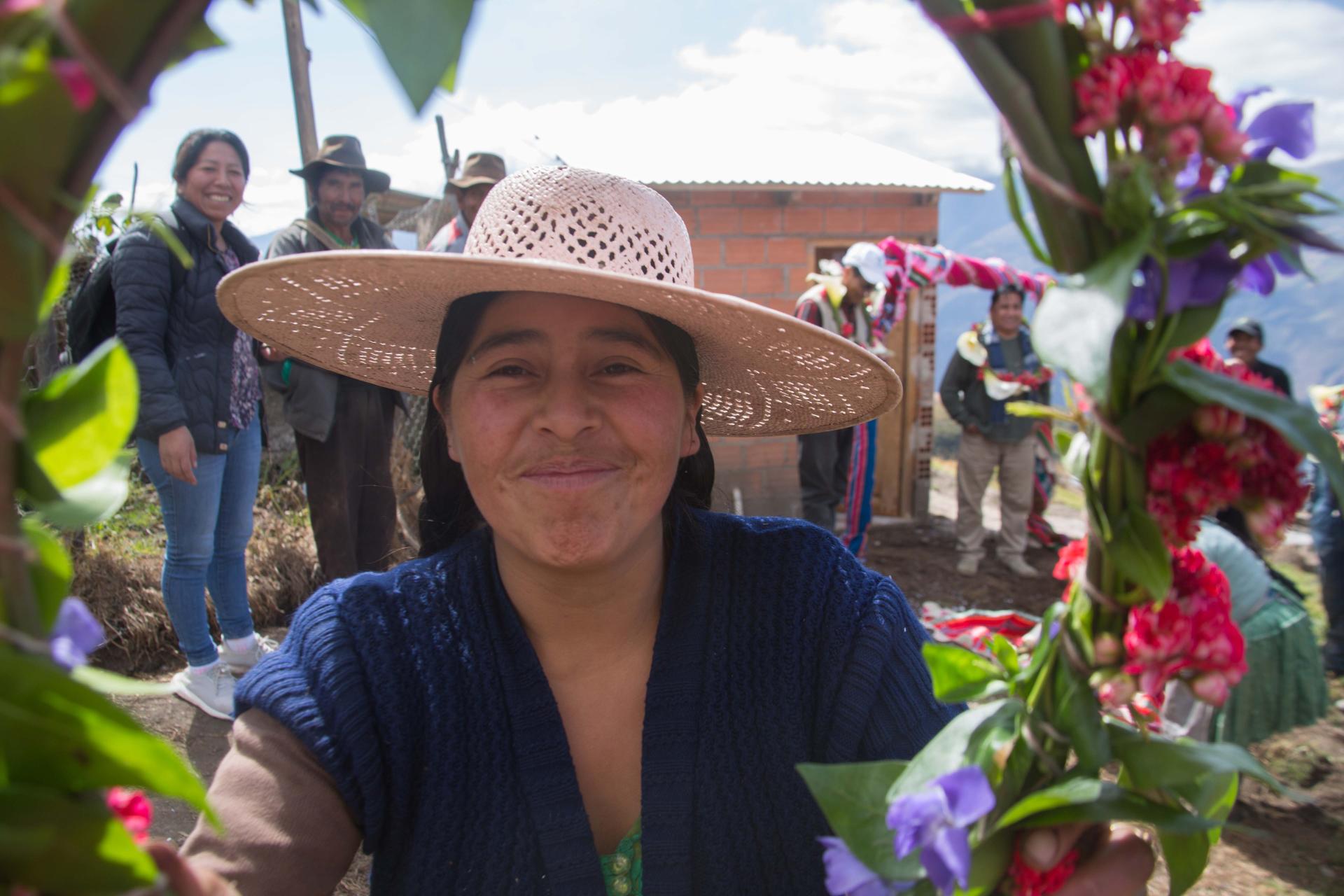 Bolivia. Communities in Cochabamba build their own sanitation systems ...